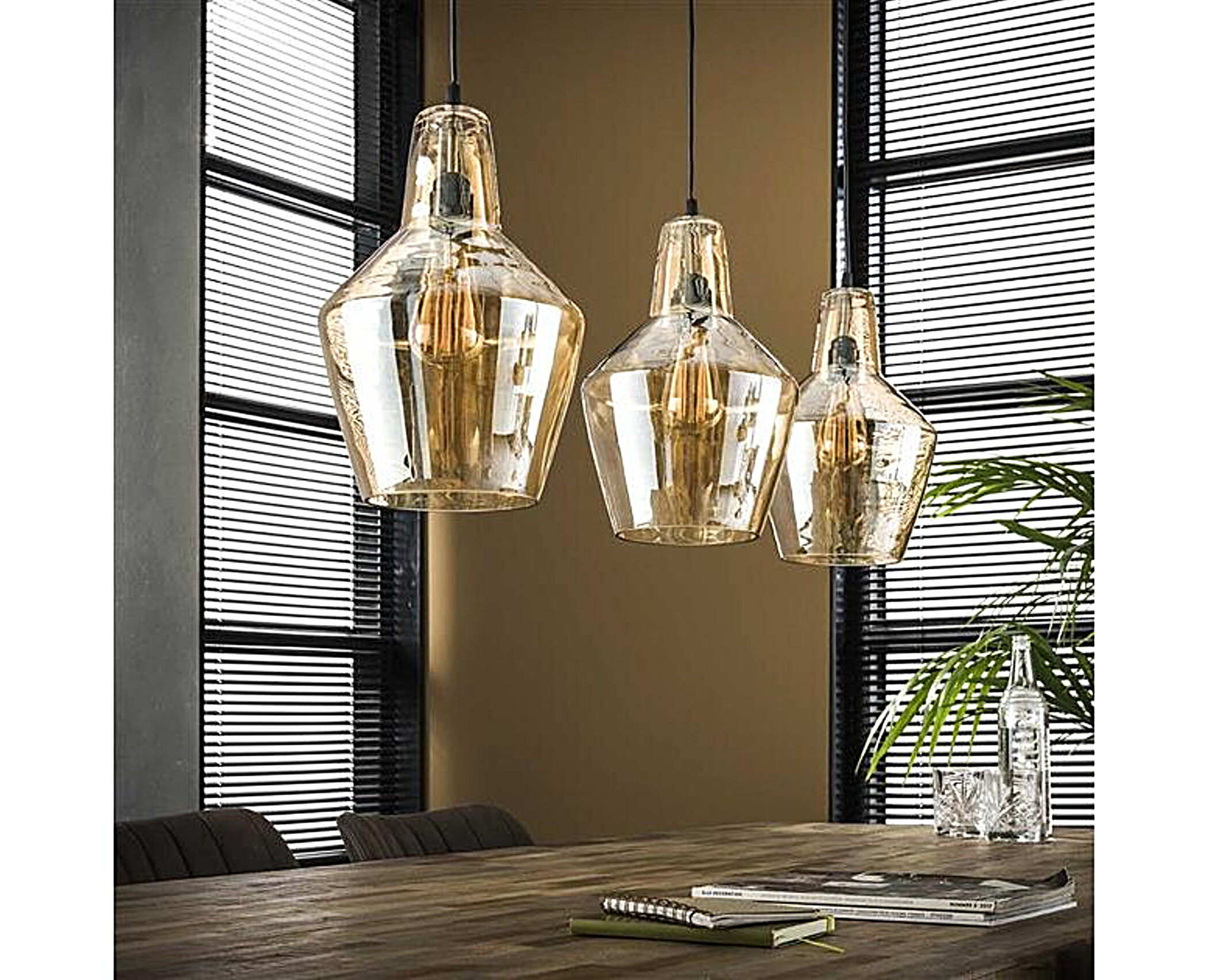 Hanglamp Amber 3 lampen kegel - Oud zilver kopen? | Meubelplaats.nl