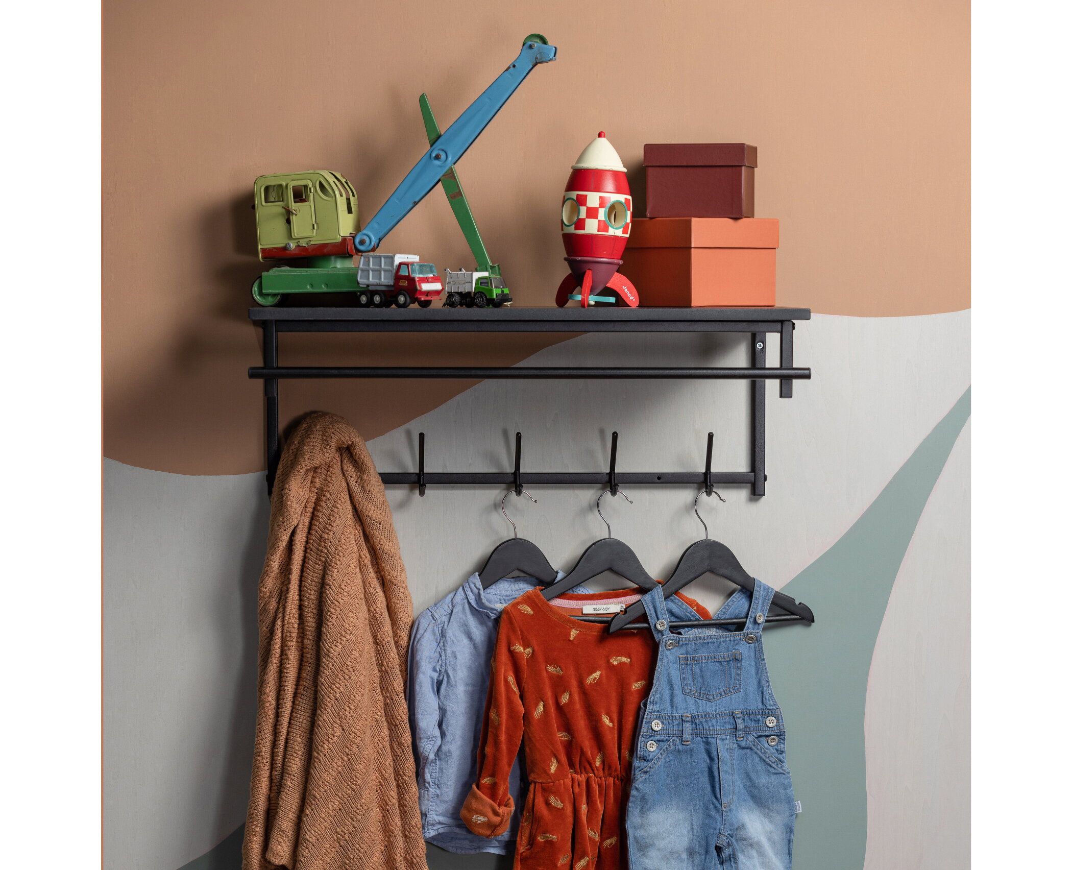 Taeke Kapstok Metaal Zwart - WOOOD | Meubelplaats.nl